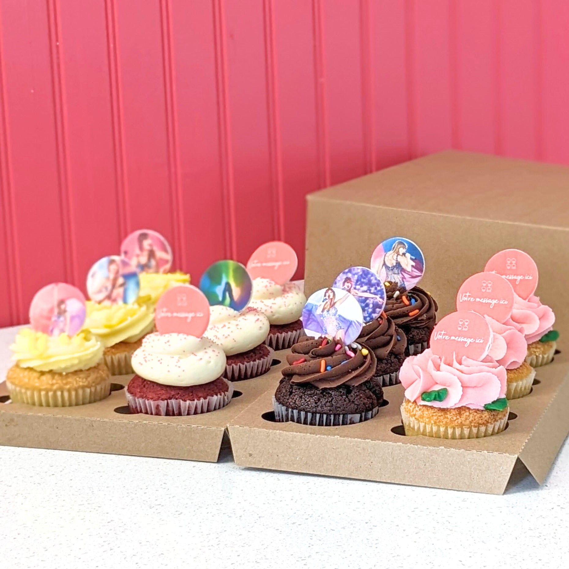Boîte de 12 cupcakes avec impressions comestibles | Les Glaceurs